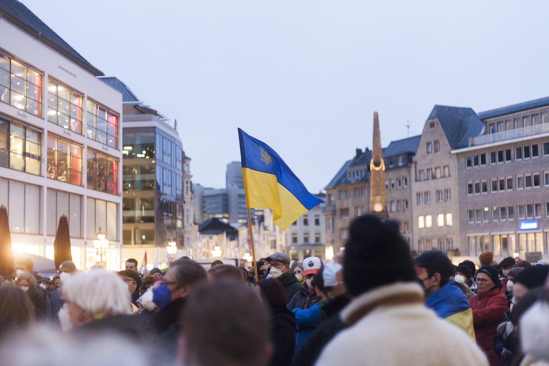 Donate to Ukraine